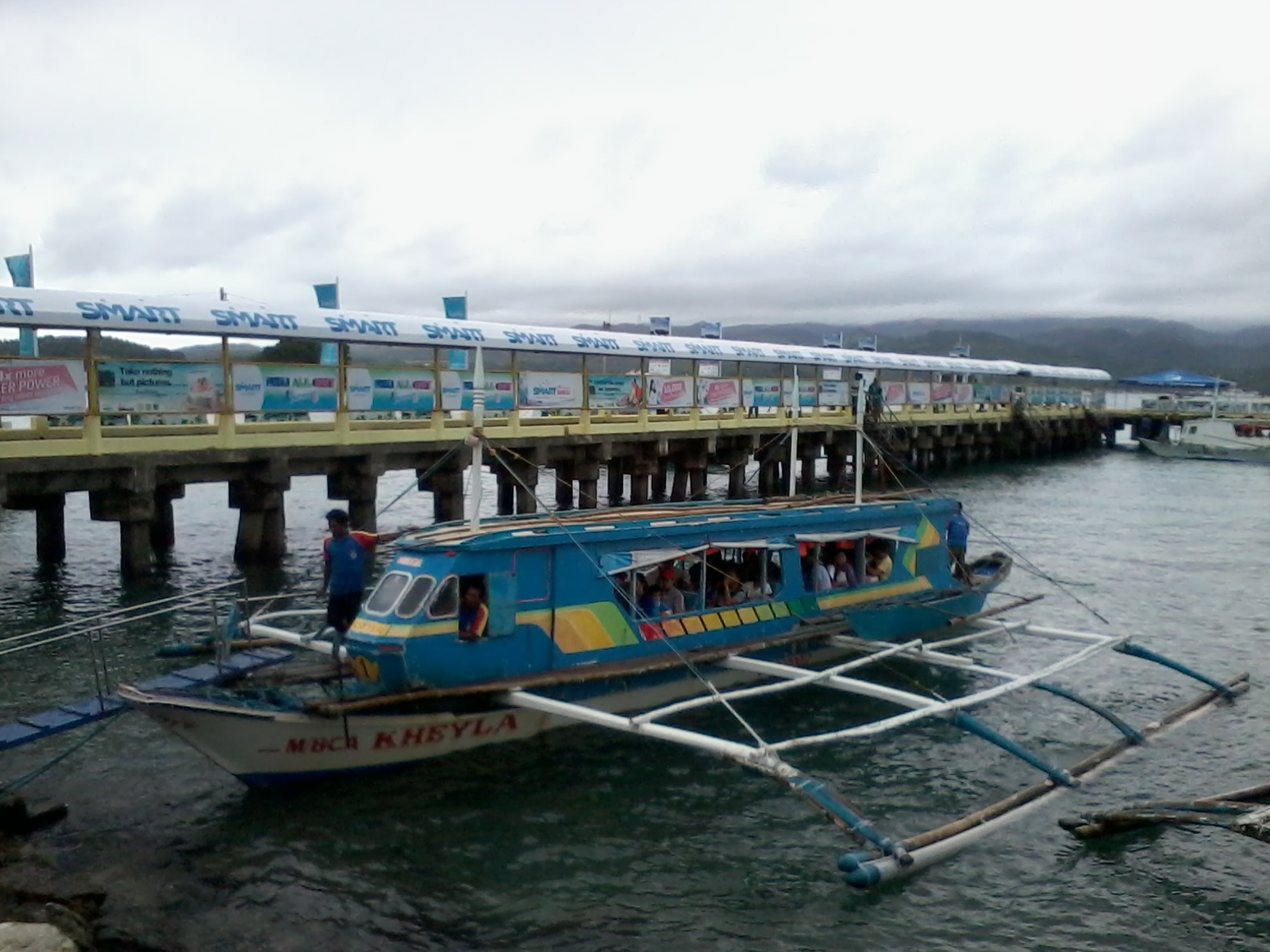 Travel and Tourism: Caticlan to Boracay boats