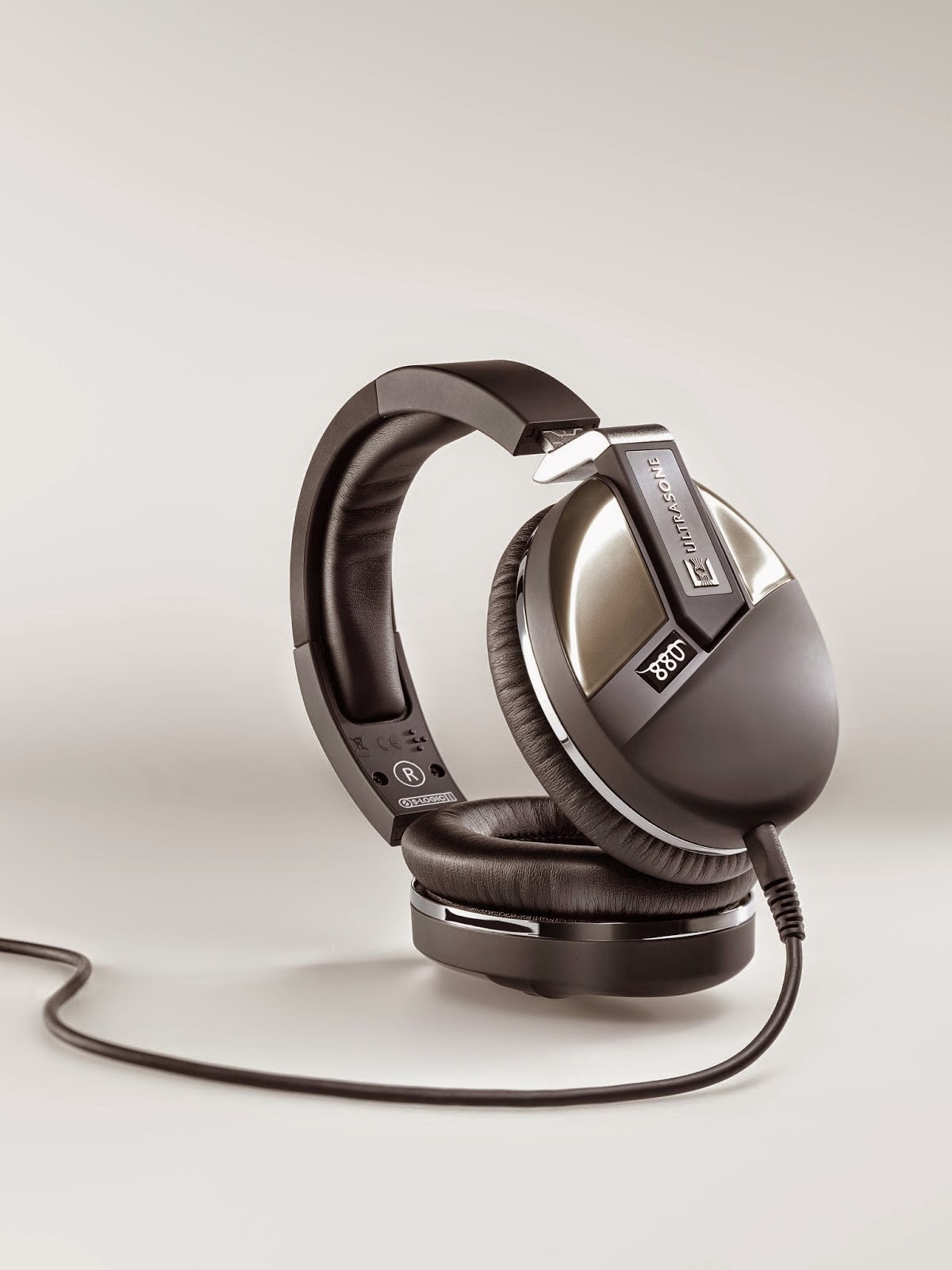 ULTRASONE PERFORMANCE 880 Headphones NEW – M & S | Ultimate High-Fidelity