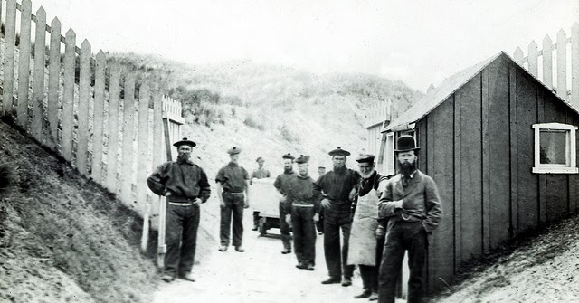 Mole's Genealogy Blog: Souvenir Saturday: Nobel's Dynamite Factory Gate ...