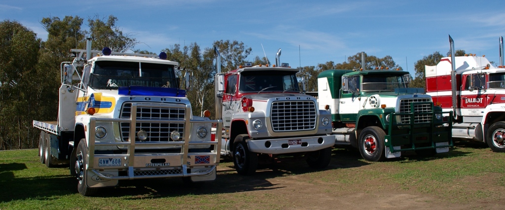 Historic Trucks: ATHS Truck Show at Echuca 2013 - Part 3 - American ...