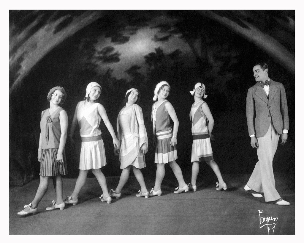 Vintage American Vaudeville Performer – 41 Old Portrait Photos Show Members of the Lovejoy ...