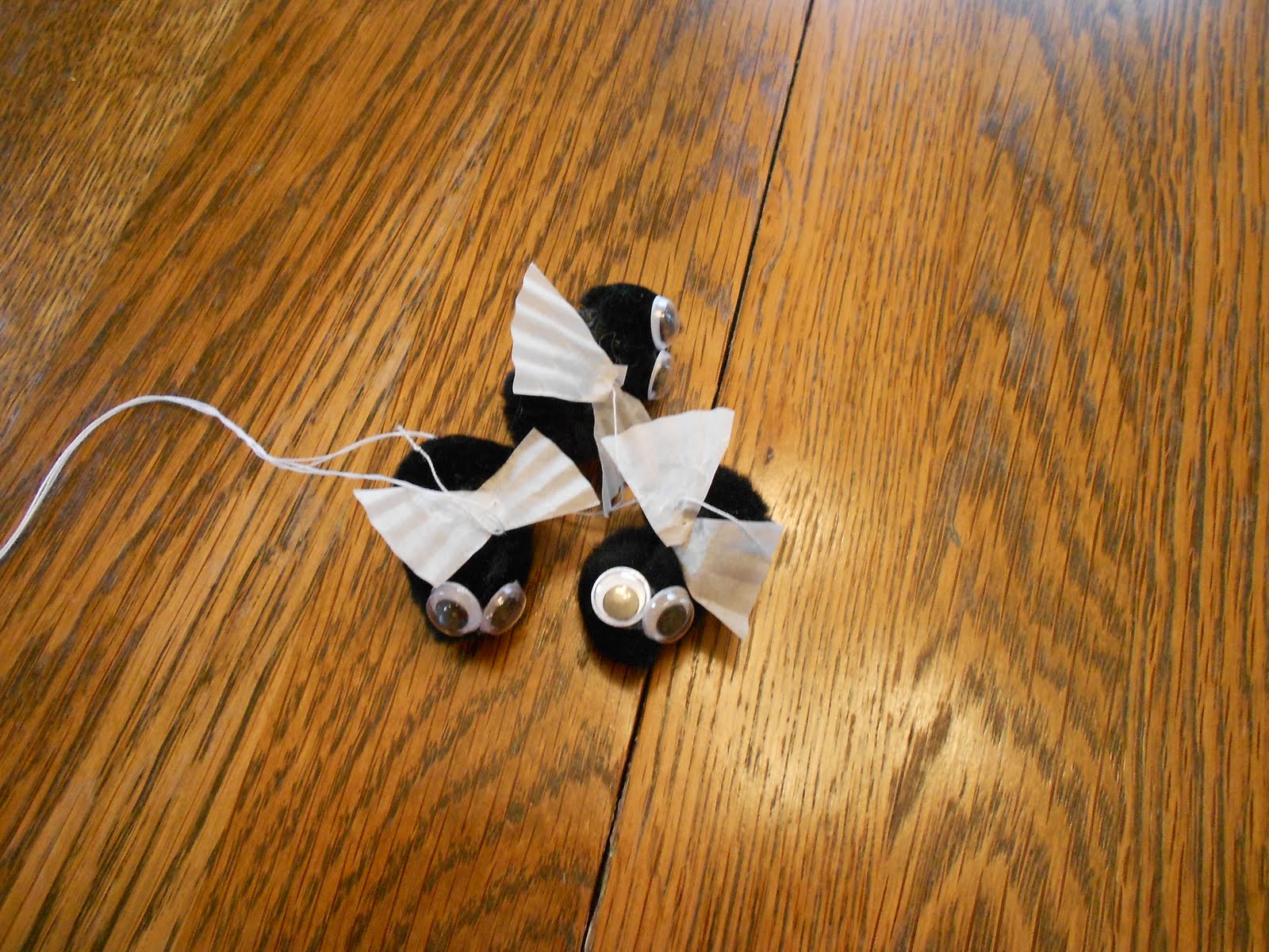 Almost Unschoolers: Venus Fly Trap Puppet Craft - Revamp