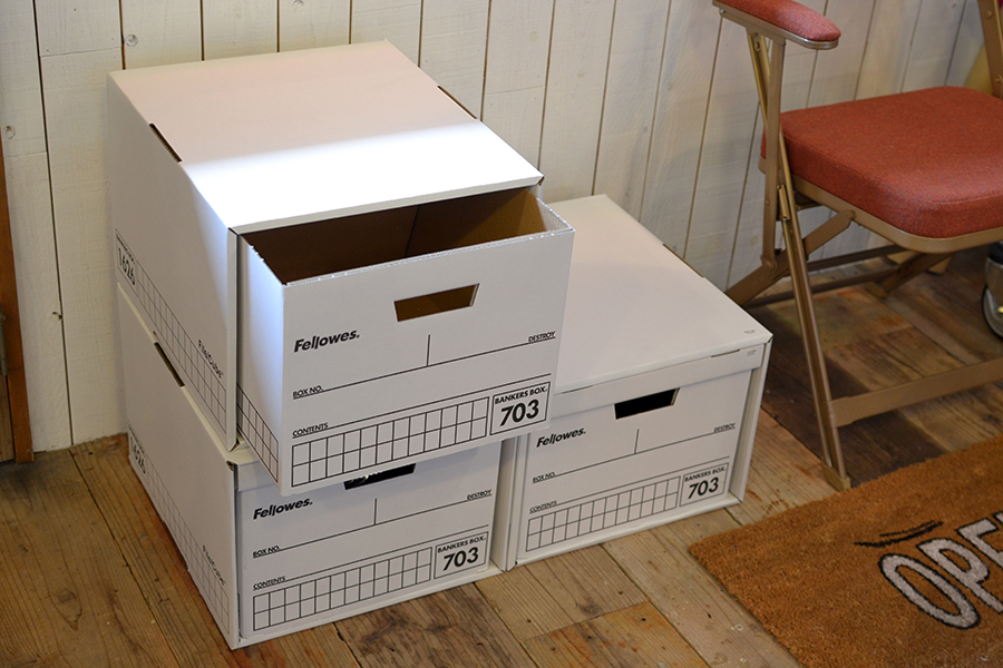 HOLIDAY GENERAL STORE: FELLOWS BANKERS BOX 703 FILE CUBE 3P SET