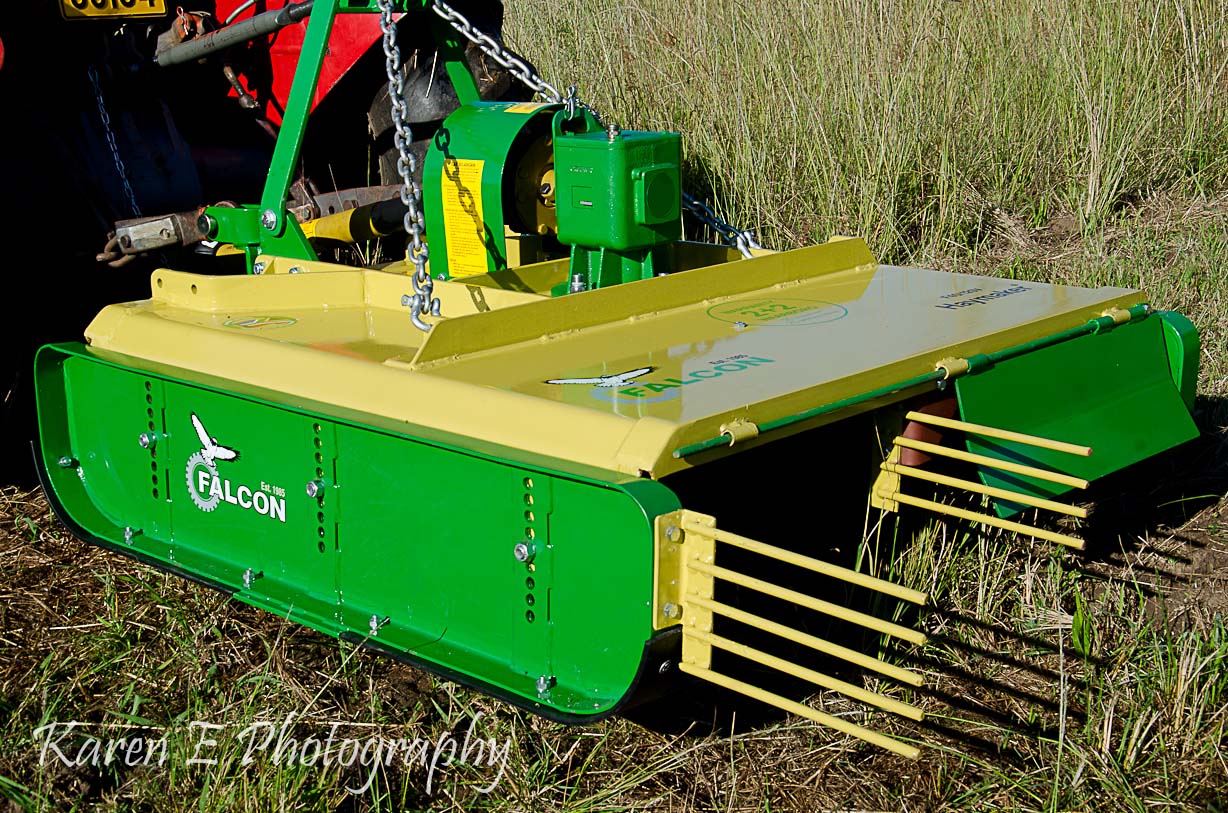 Karen E Photography: Falcon Equipment