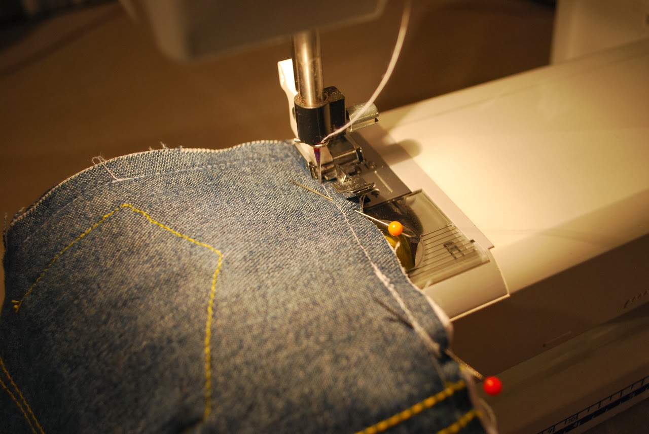 Roonie Ranching: Denim Tooth Fairy Pillow -- Sewing Tutorial