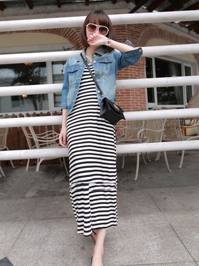 Charming Fashion for Women: Denim jacket matching long skirt