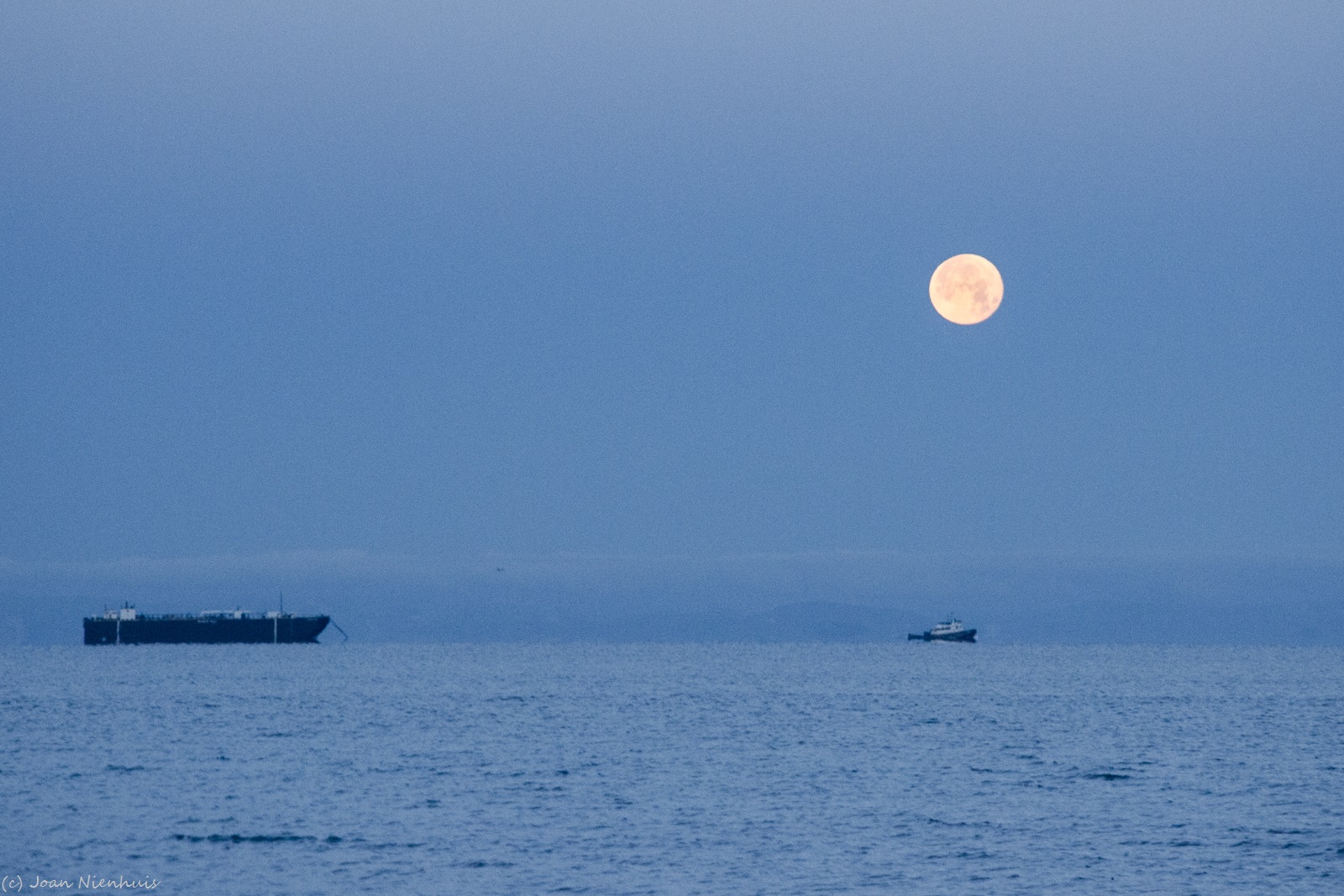Pacific Northwest Photography: Full Moon Setting over the Salish Sea