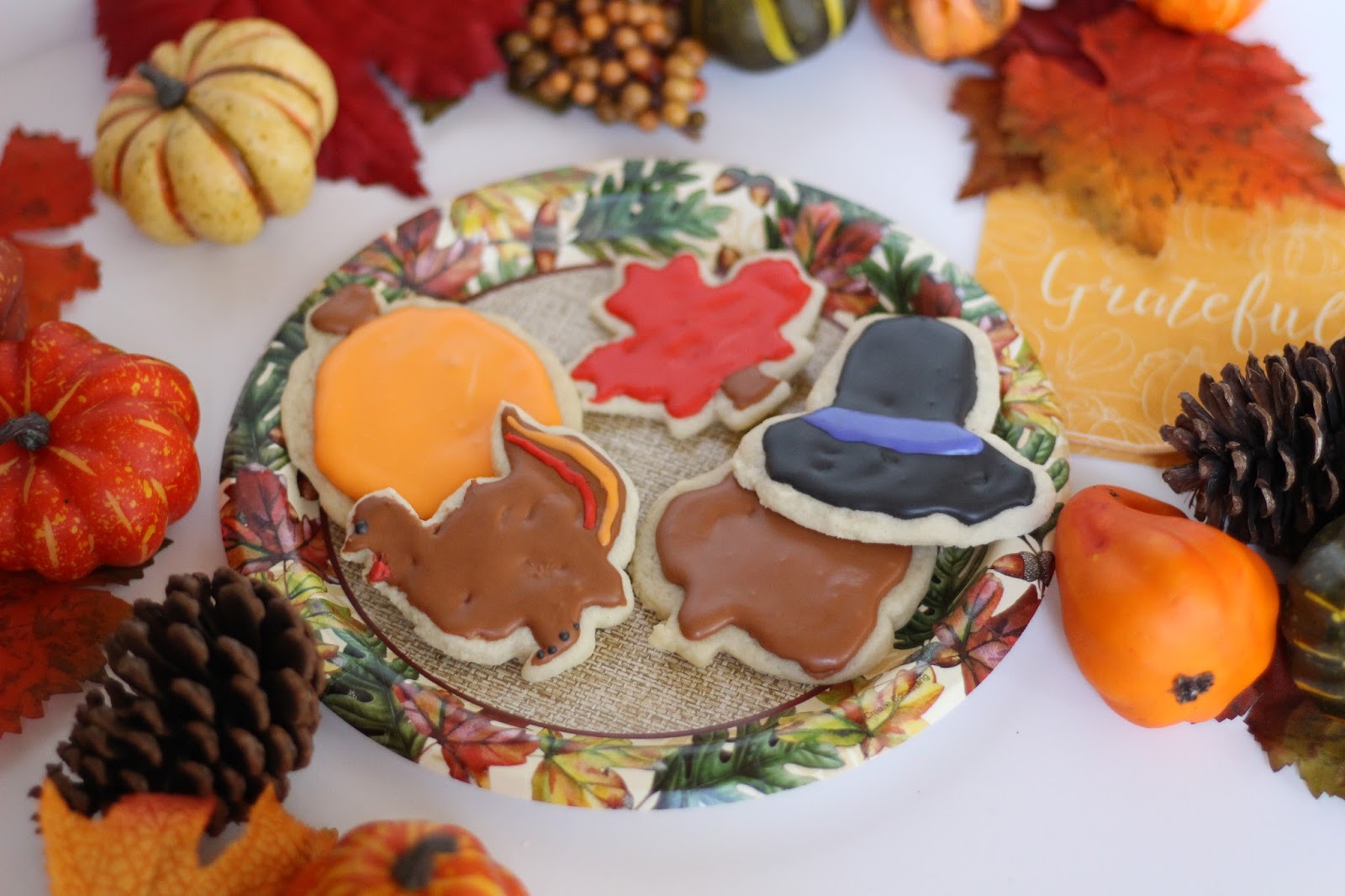 Juliana Grace Blog Space: Fall Cookies