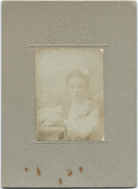 Heirlooms Reunited: 1906 School Photograph of Ruby Agnes Lays of ...
