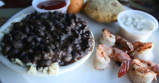 Annie à la Mode: Hurricane Patty's