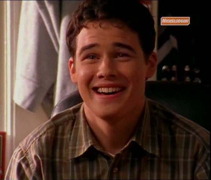 Captures Cinema: Patrick Levis - Mi extraña familia [Maybe It's Me ...