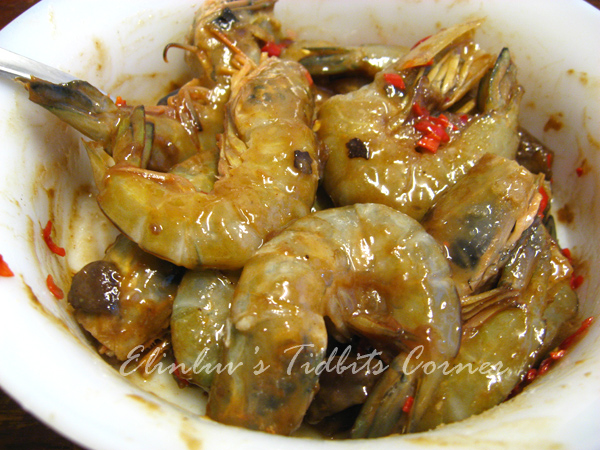 Elinluv's Tidbits Corner: Fried Tamarind Shrimps - Assam Heh