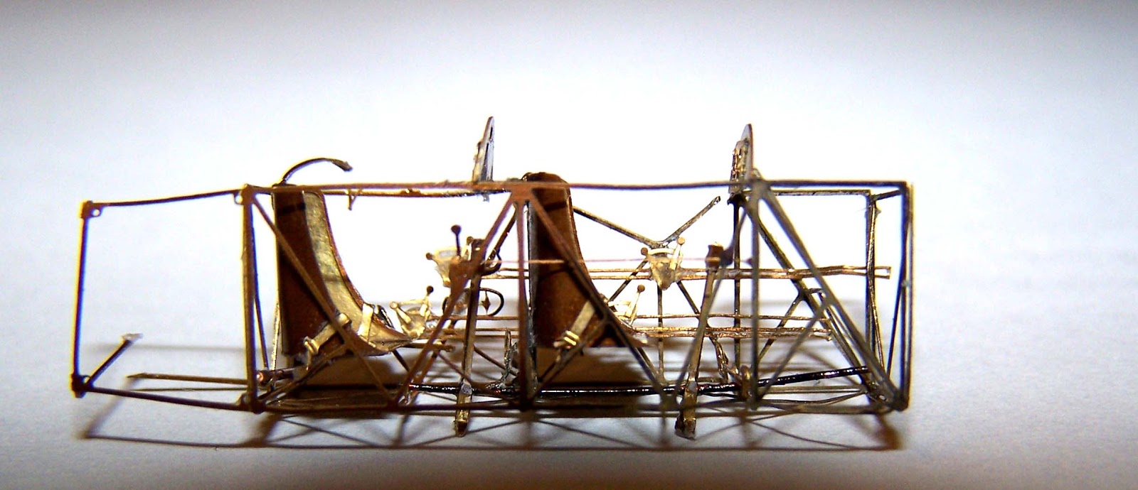 Modele z Szachownicą: PWS 16 bis (luty 2009, Lotnictwo II RP # 1)