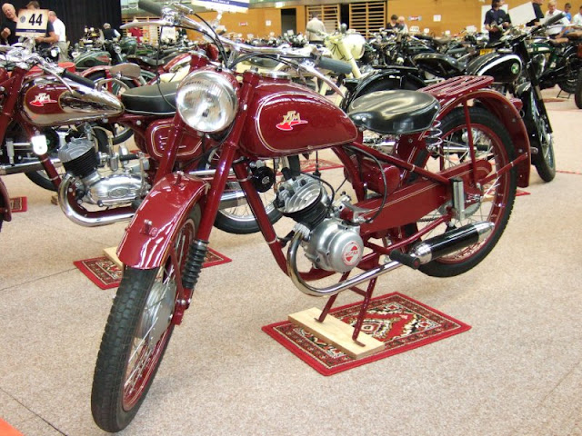 Super Anônimo: OS PRIMEIROS MODELOS DE MOTOS DAS PRINCIPAIS MARCAS DO MUNDO