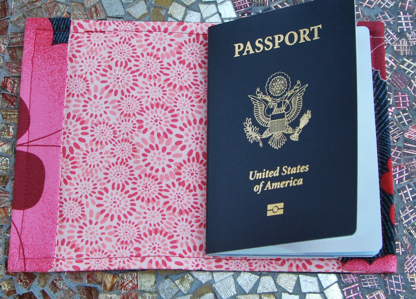 The Restitcherator: Super Quick & Easy Passport Cover