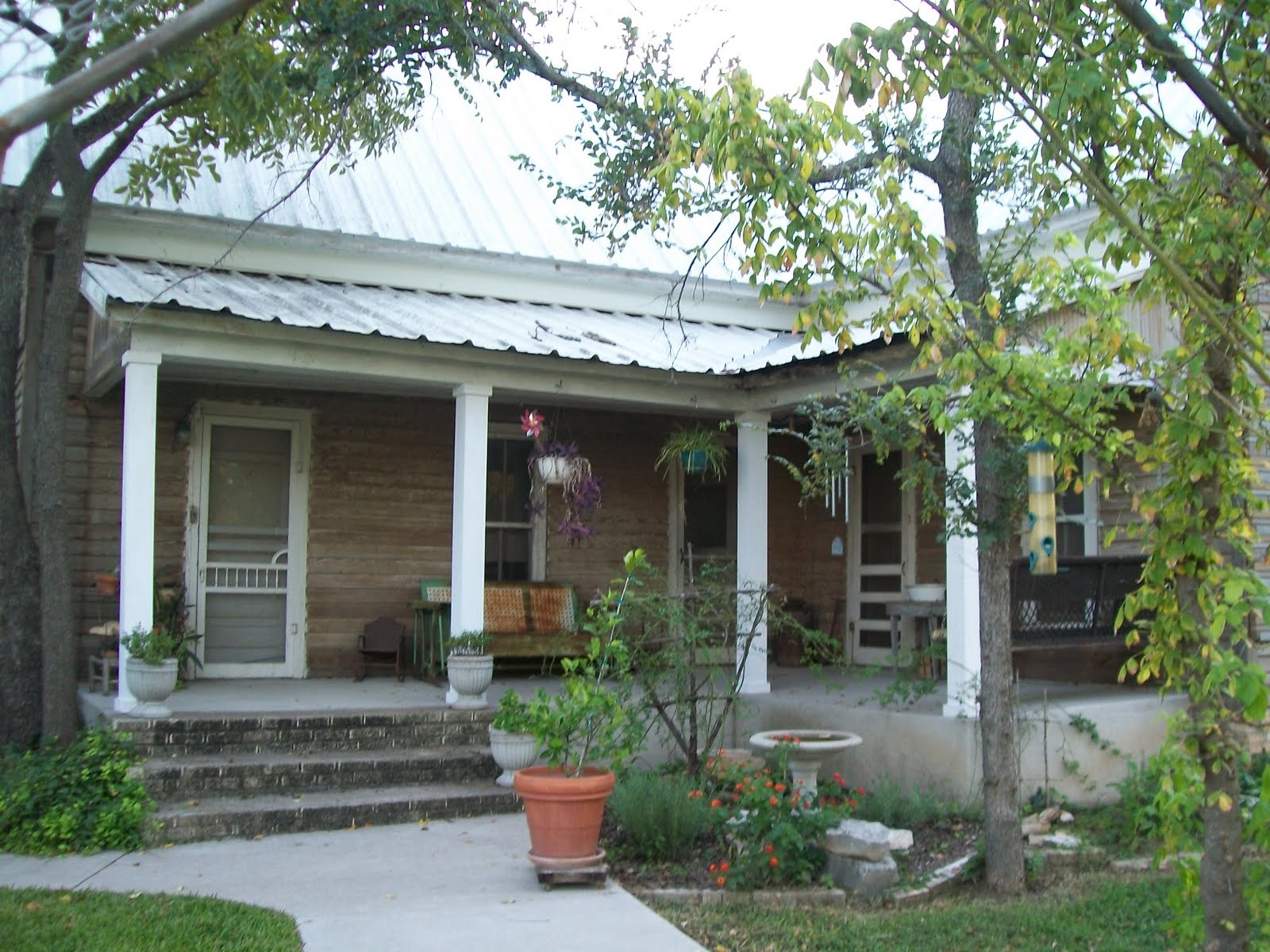 Old Fashioned: The Old Worn Out House