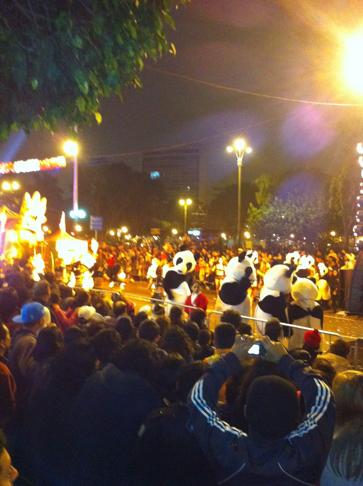 The Gringo Guy: It is so good and it is so Wong: A little advertising ...