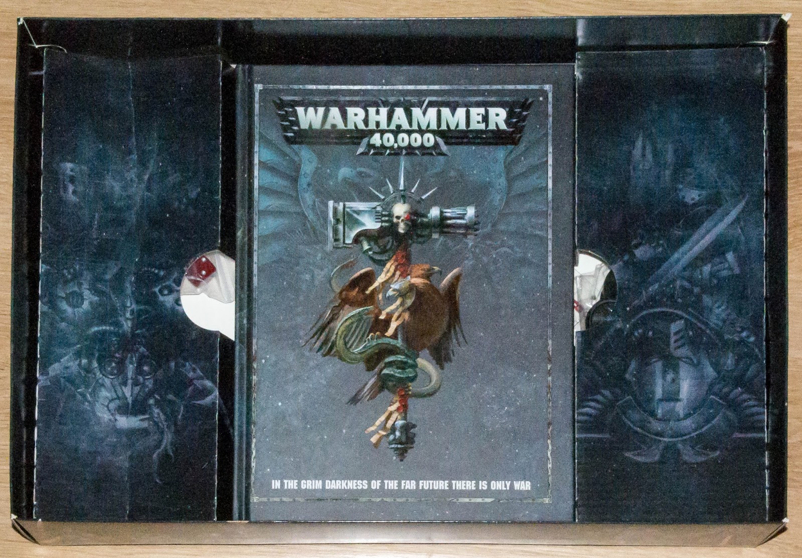 Mann's Model Moments: Warhammer 40k 8th Edition Dark Imperium Unboxing