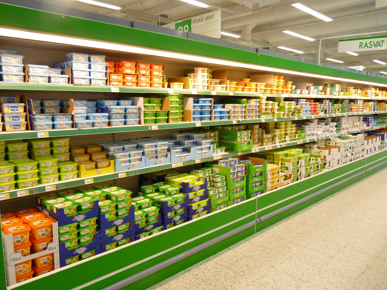 The Roberts Report: SHOPPING IN FINLAND!!!