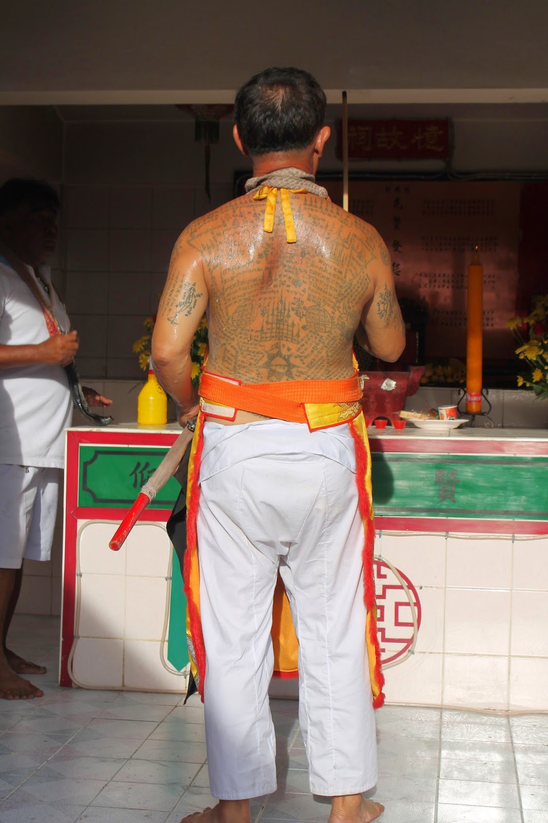 Thailand place to visit: Go Teng Pole Raising - Phuket Vegetarian ...