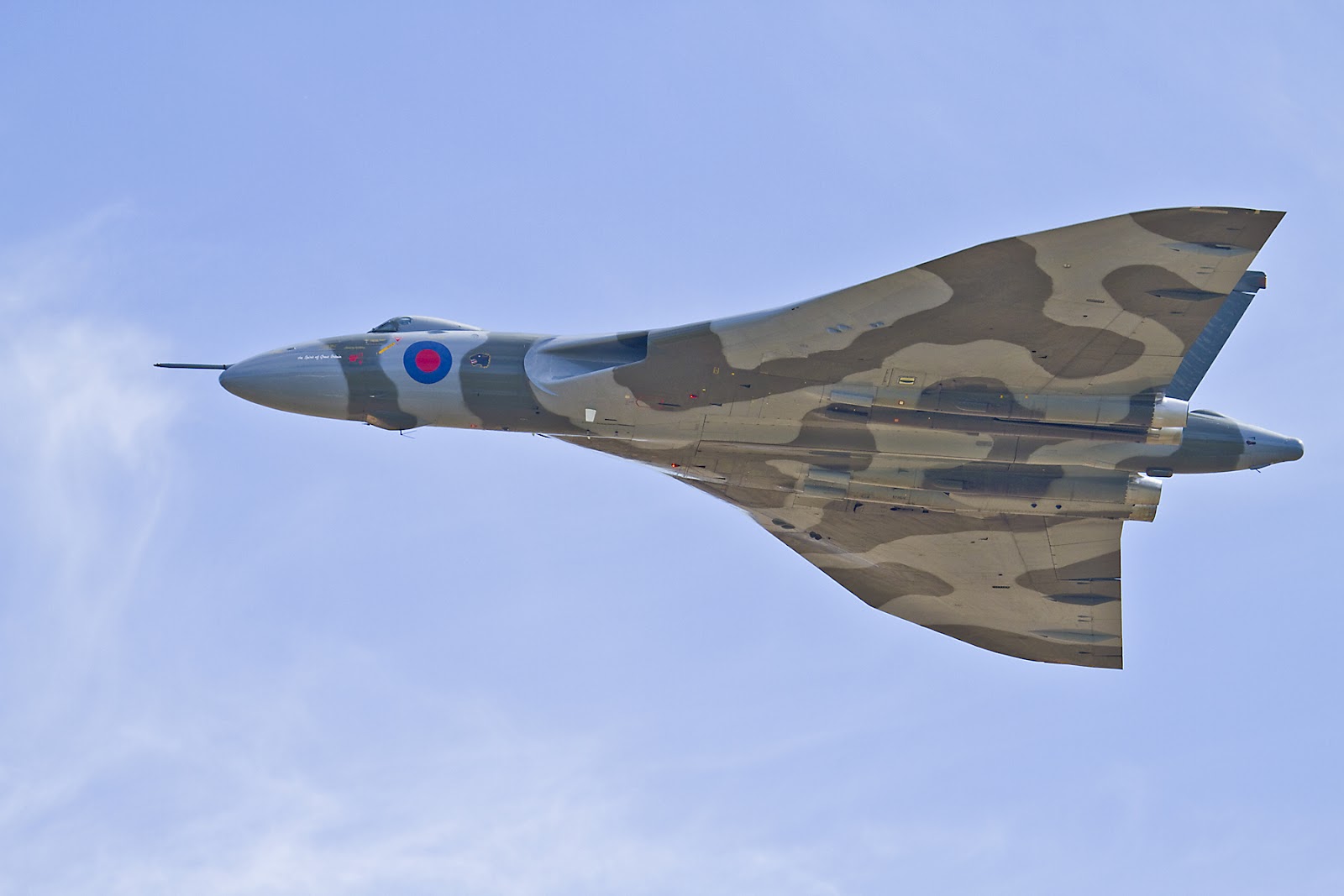 Air Shows: Avro Vulcan XH 558, Duxford 2012