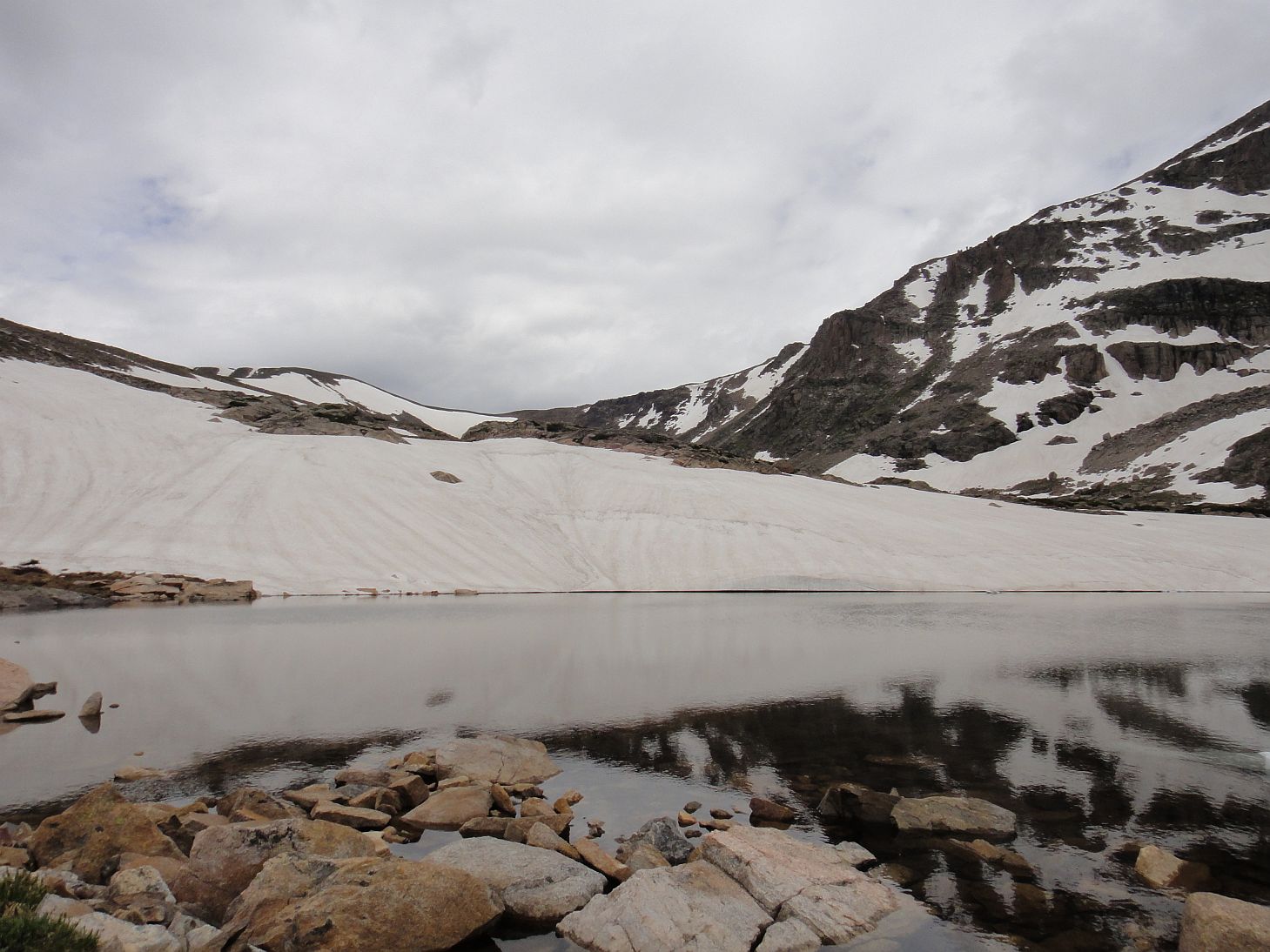 Hiking Rocky Mountain National Park: Lion Lakes and Snowbank Lake.