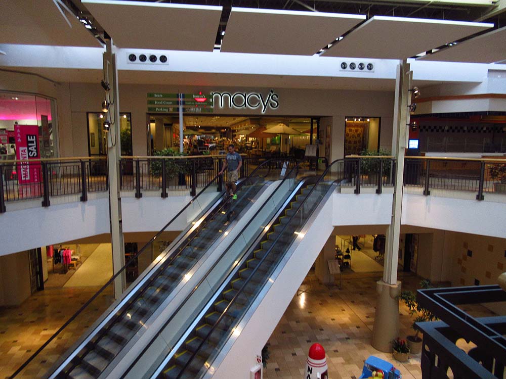 Sky City: Retail History: Exton Square Mall: Exton/West Whiteland ...