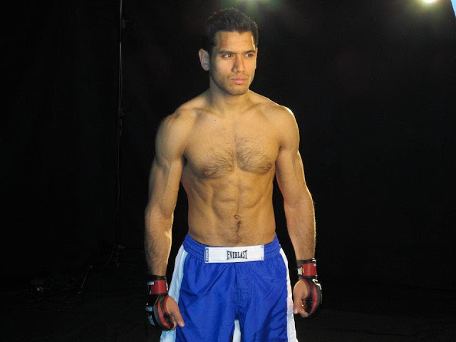 Hunks in Pictures: Phillipe Nover