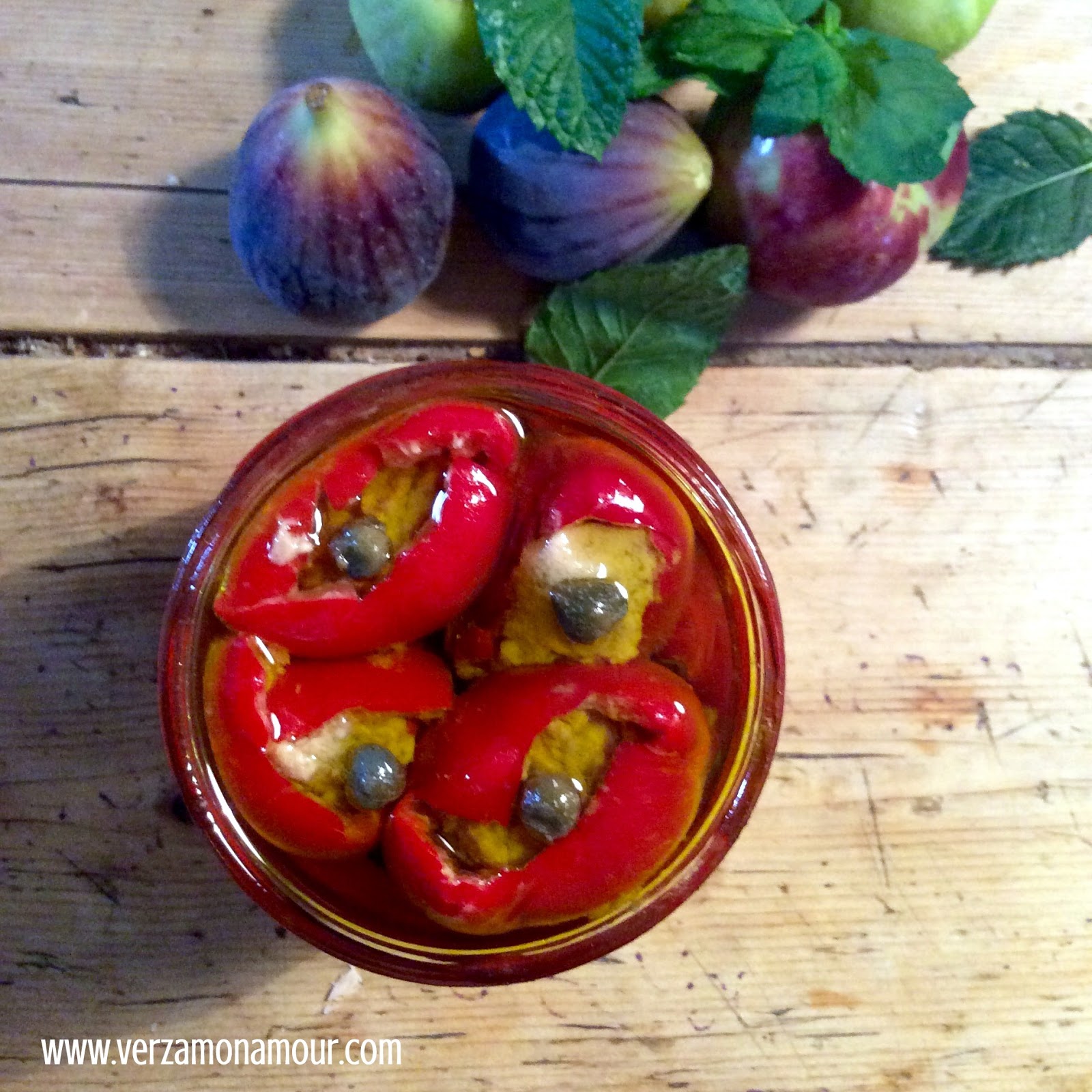 Peperoncini piccanti ripieni ~ Ricette di cucina - Le ricette di ...