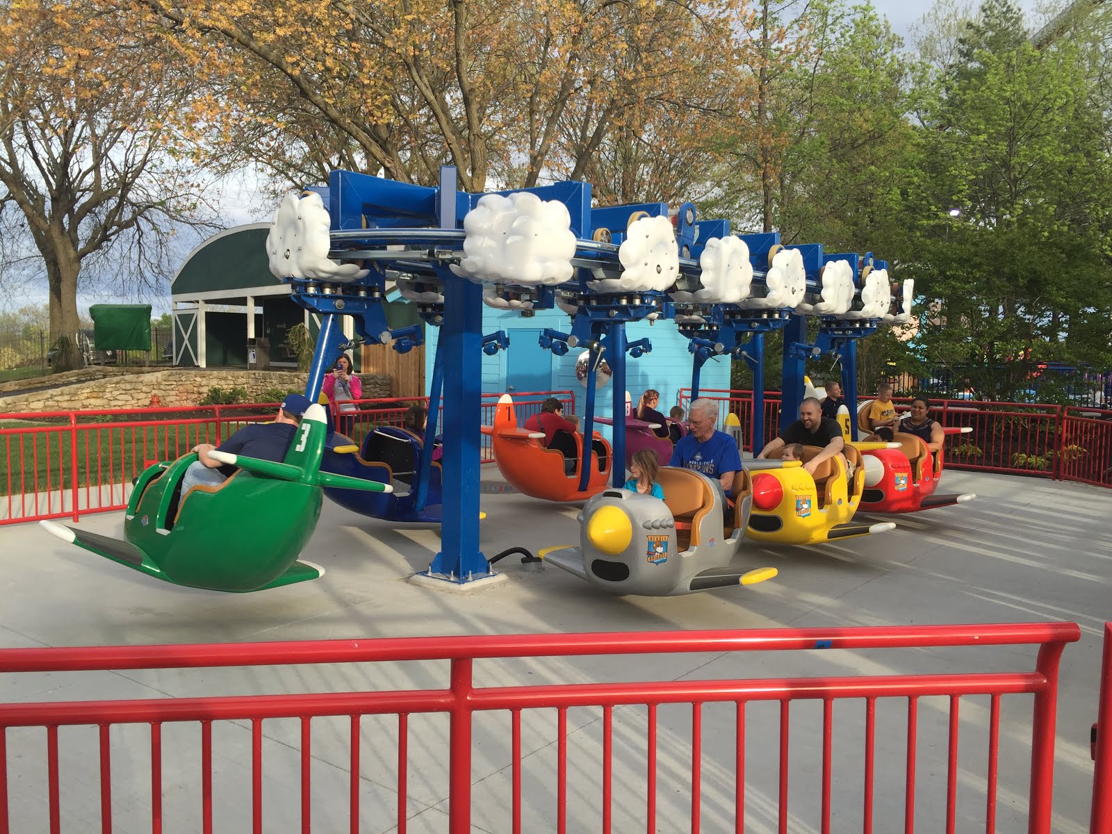 MidwestInfoGuide: Planet Snoopy Preview Night (WOF)
