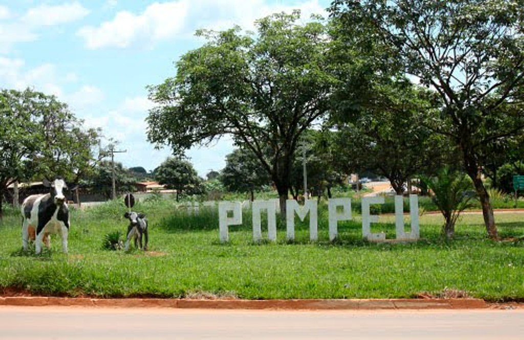 TURISTANDO PELO MUNDO: POMPEU / MAIOR BACIA LEITEIRA DO BRAZIL