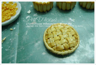 Petit D' Licious: Making Mango Lattice Top Pie