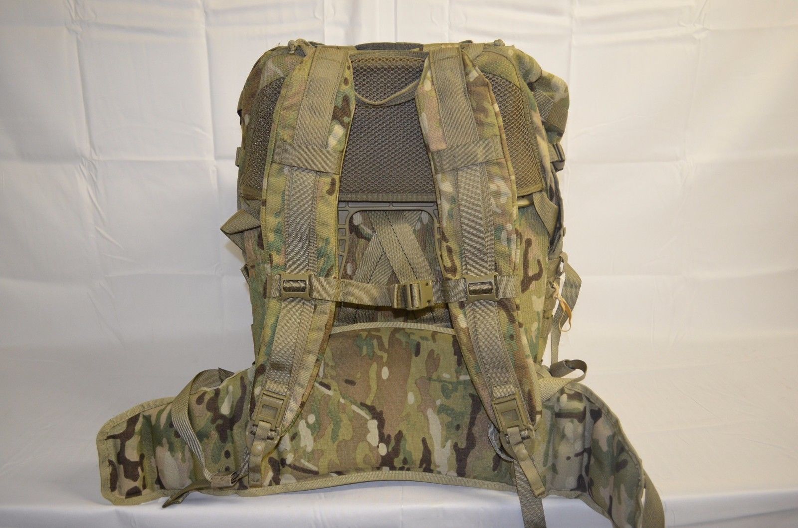 Webbingbabel: US Army Molle 4000 Airborne Rucksack