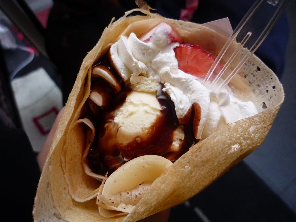The Hungry (Greedy) Hippo: Sweet Box Crepes at Harajuku, Tokyo