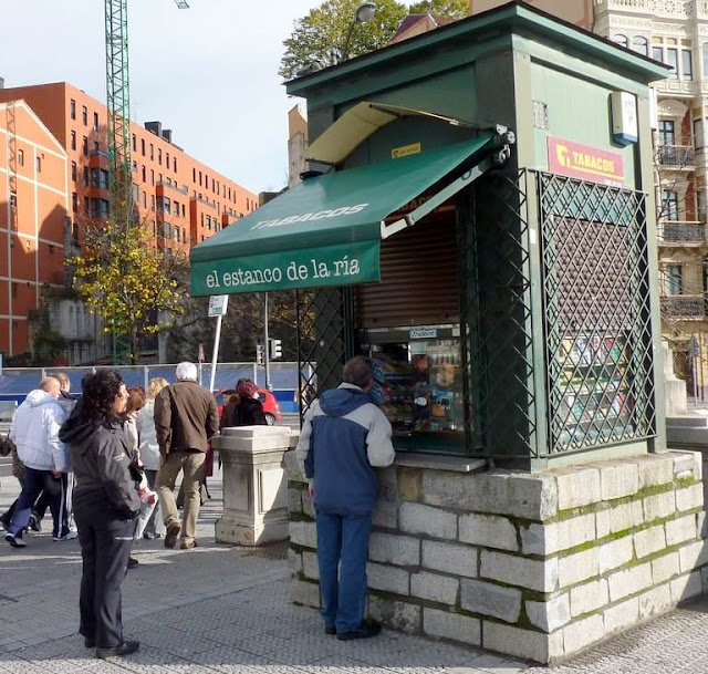 Planeta Bilbao. : Posiblemente, el estanco más pequeño del mundo