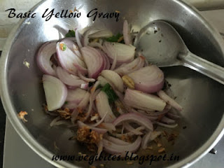 Homemade Basic Yellow Gravy | Vegetarian bites to tickle your senses