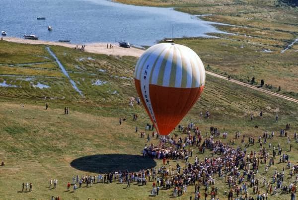 Time Travel: BALLOONING | Sept. 21–"Free Life" Ends (Updated Mar. 26, 2016)