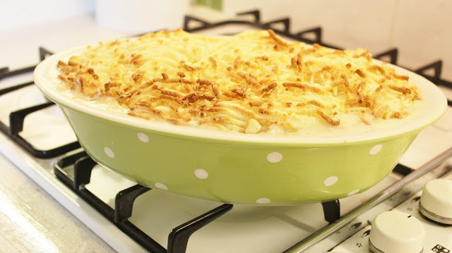 The Dodo Bakes: Mary Berry's Fish Pie