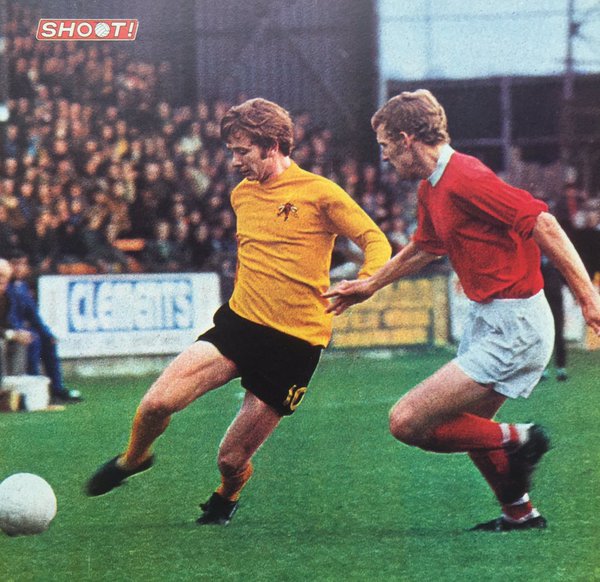 English Football Retro TV: Ray Lugg vs and John Trollope.