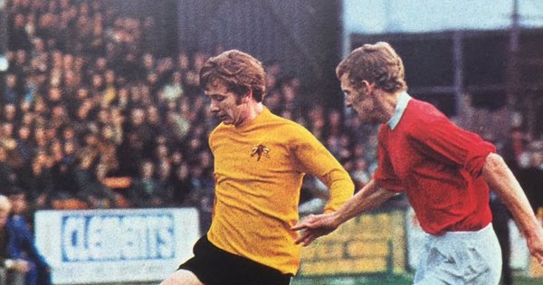 English Football Retro TV: Ray Lugg vs and John Trollope.