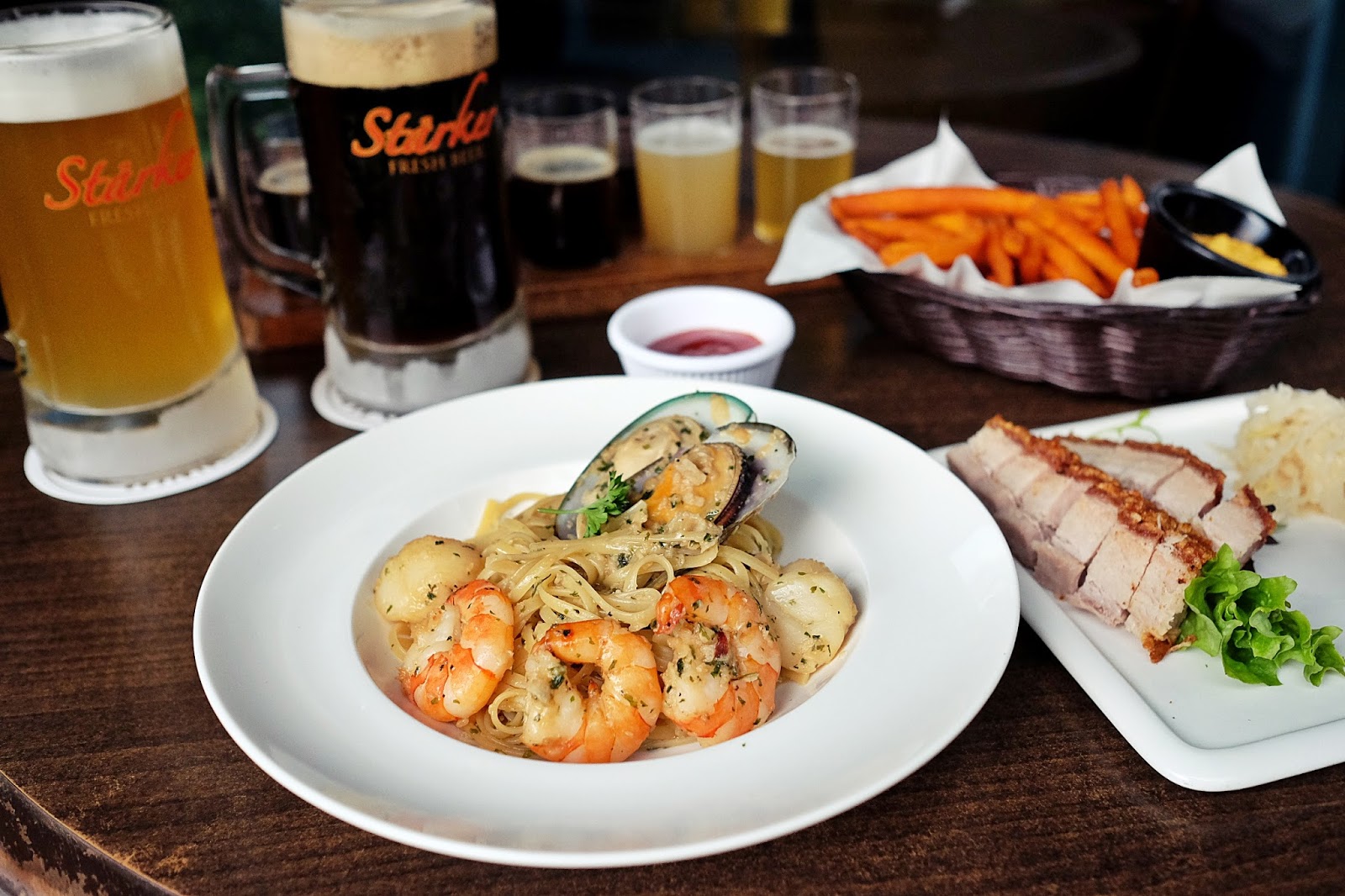 Starker Fresh Beer @ Zhongshan Park: | Fundamentally-flawed | Singapore ...