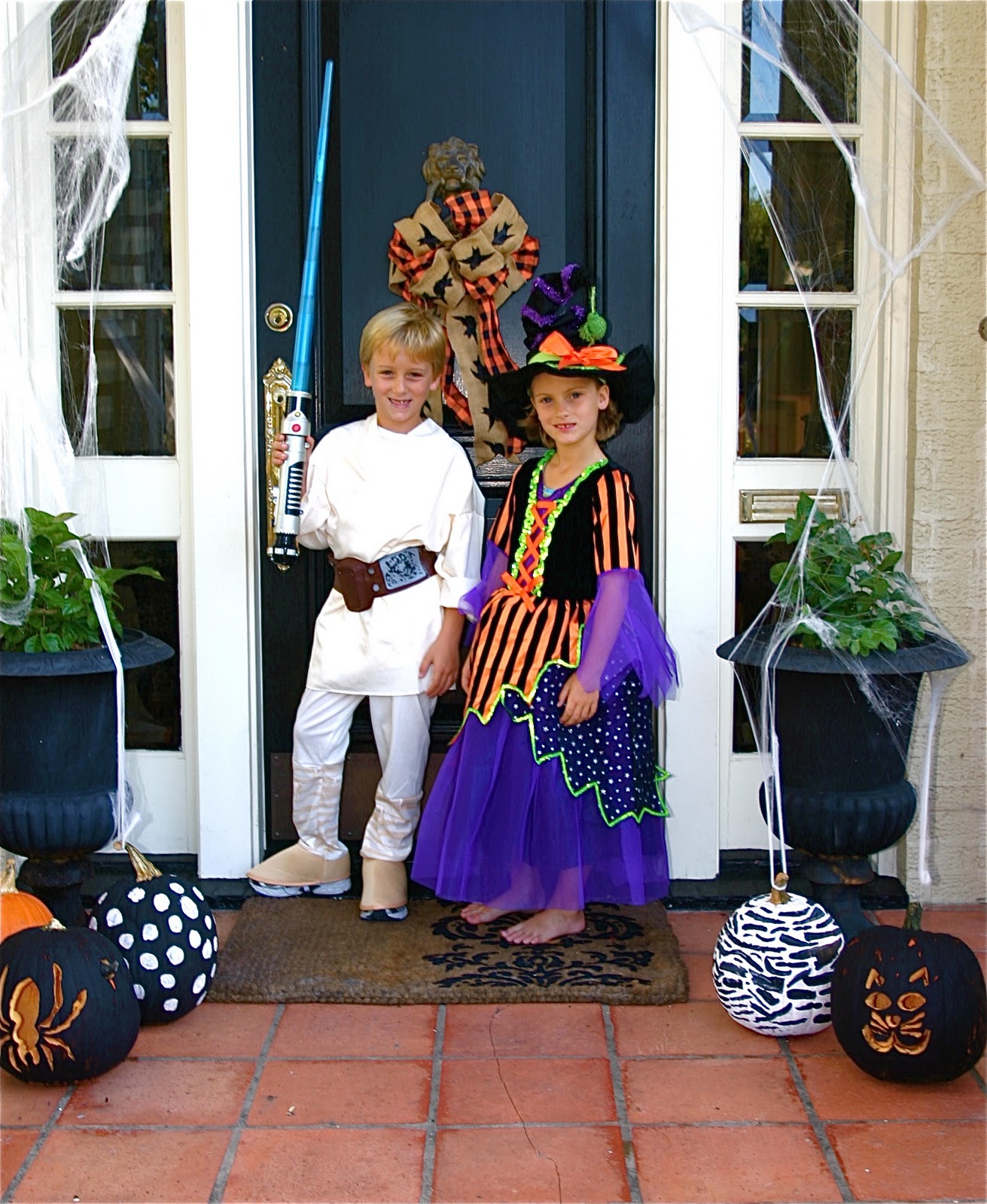 Eat. Live. Laugh. and sometimes shop!: October 2011