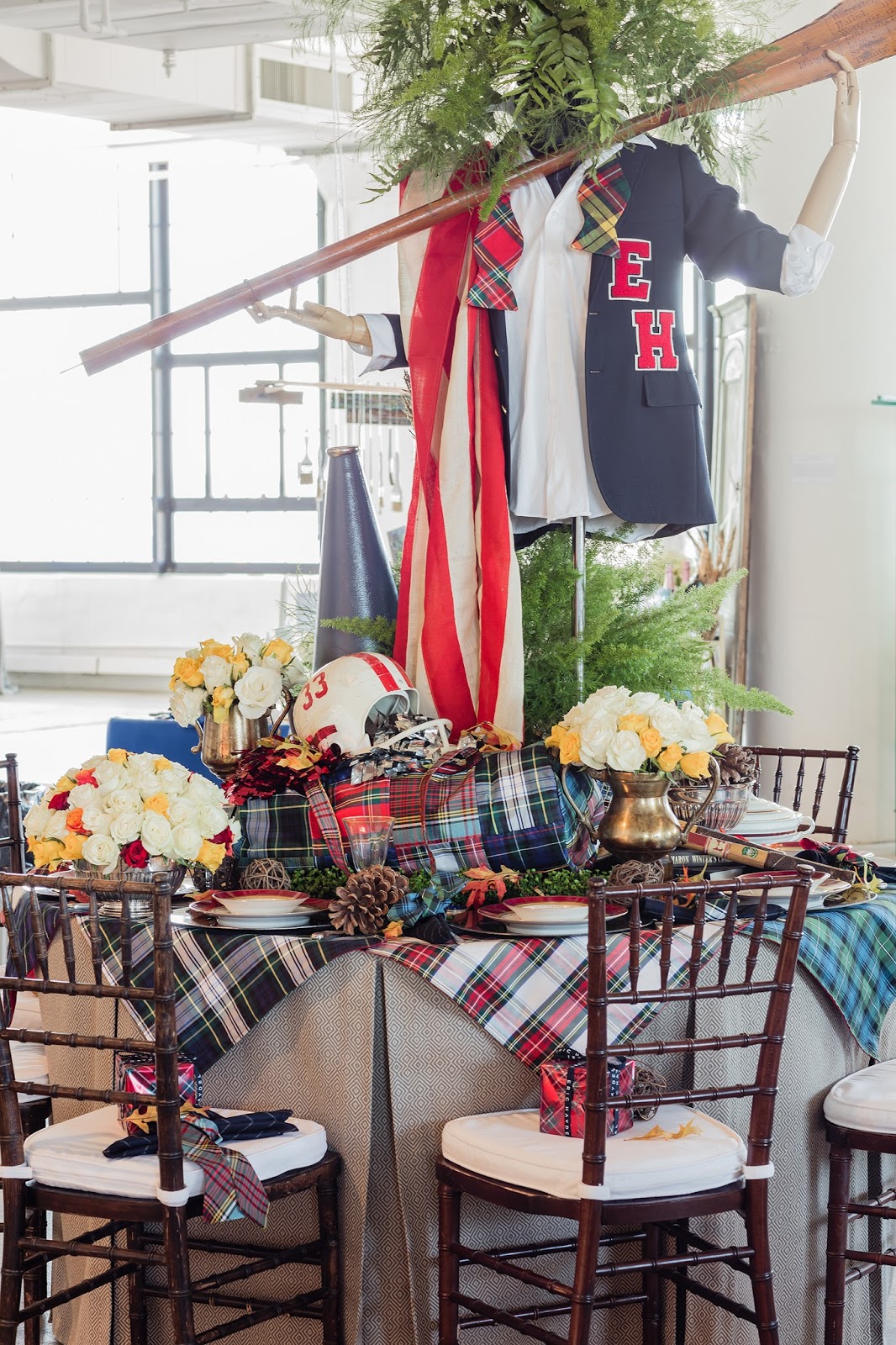 the pink clutch ...: Preppy Table For A Fabulous Cause