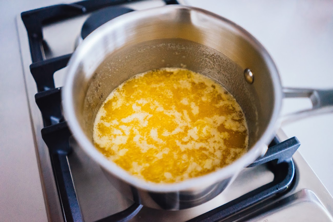 Jak zrobić GHEE masło klarowane? (Krok po kroku + Triki) | julia caban