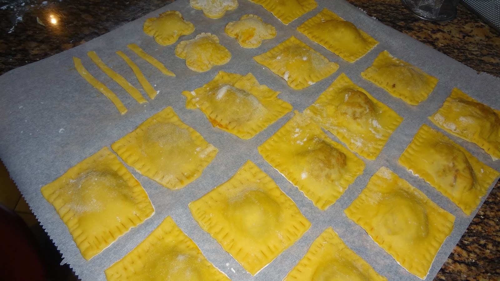 La Núria a la cuina: Raviolis ripieni di zucca (Pasta farcida, raviolis ...