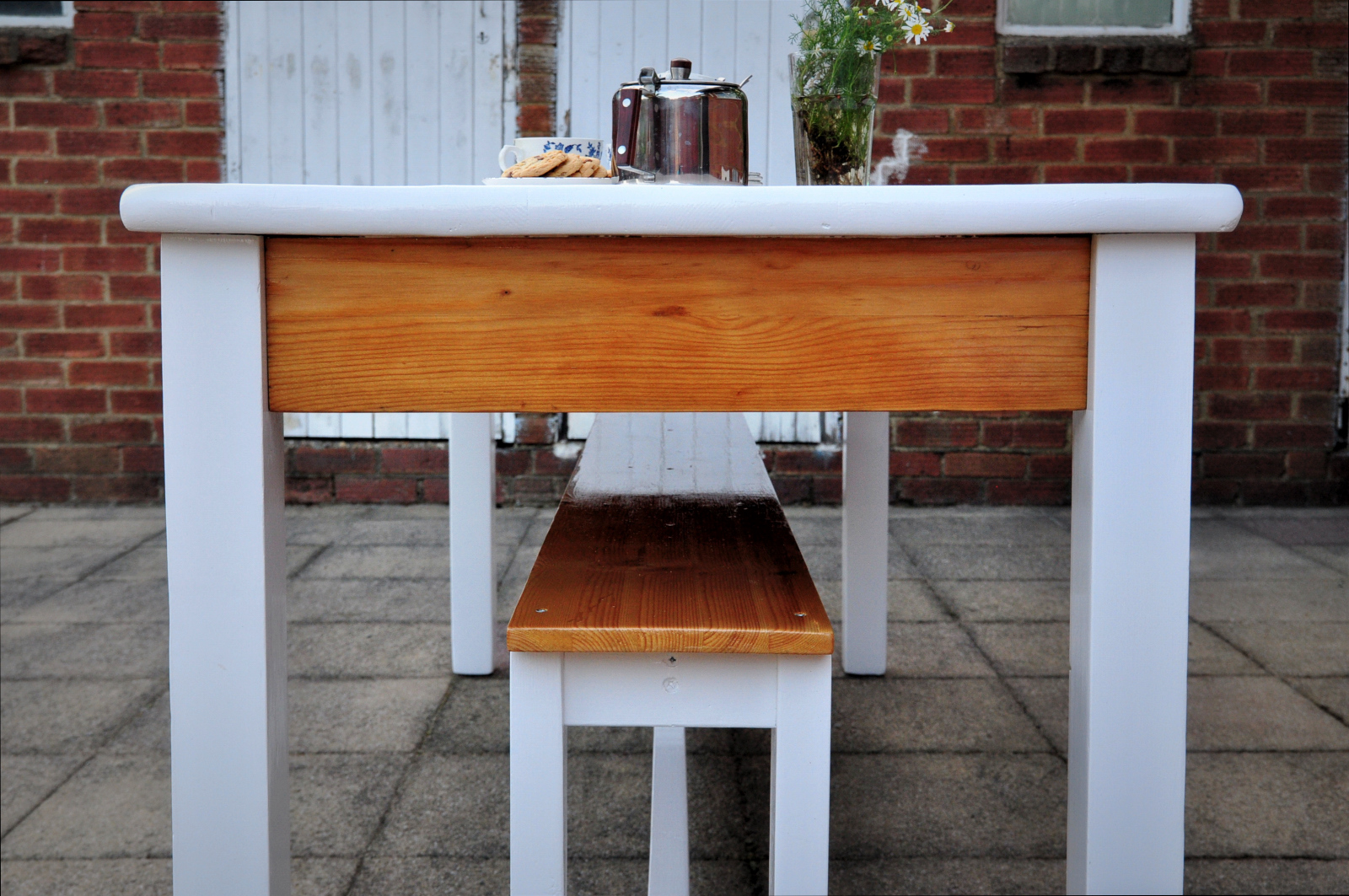Dining table renovation | mamaisdreaming.blogspot.co.uk