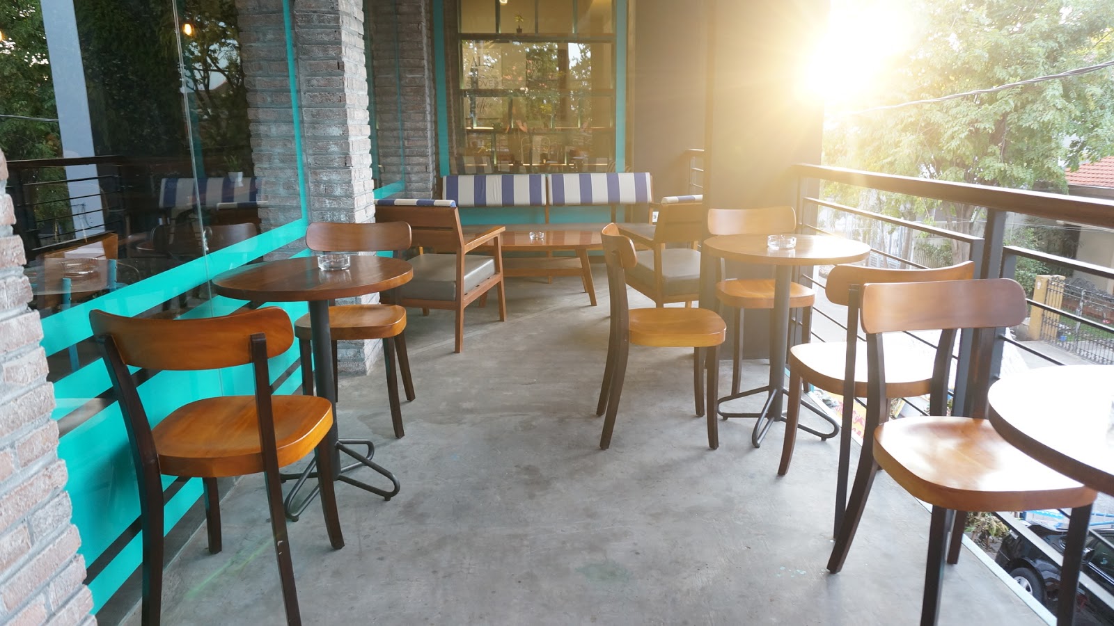 Communal Coffee & Eatery Surabaya (Review) | Laura Angelia