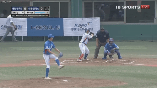 고1인데 최고구속 152km 찍는 야구감독 아들.gif - 유머/움짤/이슈 - 에펨코리아