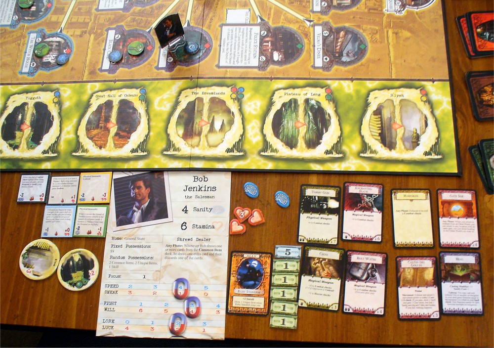 A League of Ordinary Gamers: Arkham Horror: First Win!