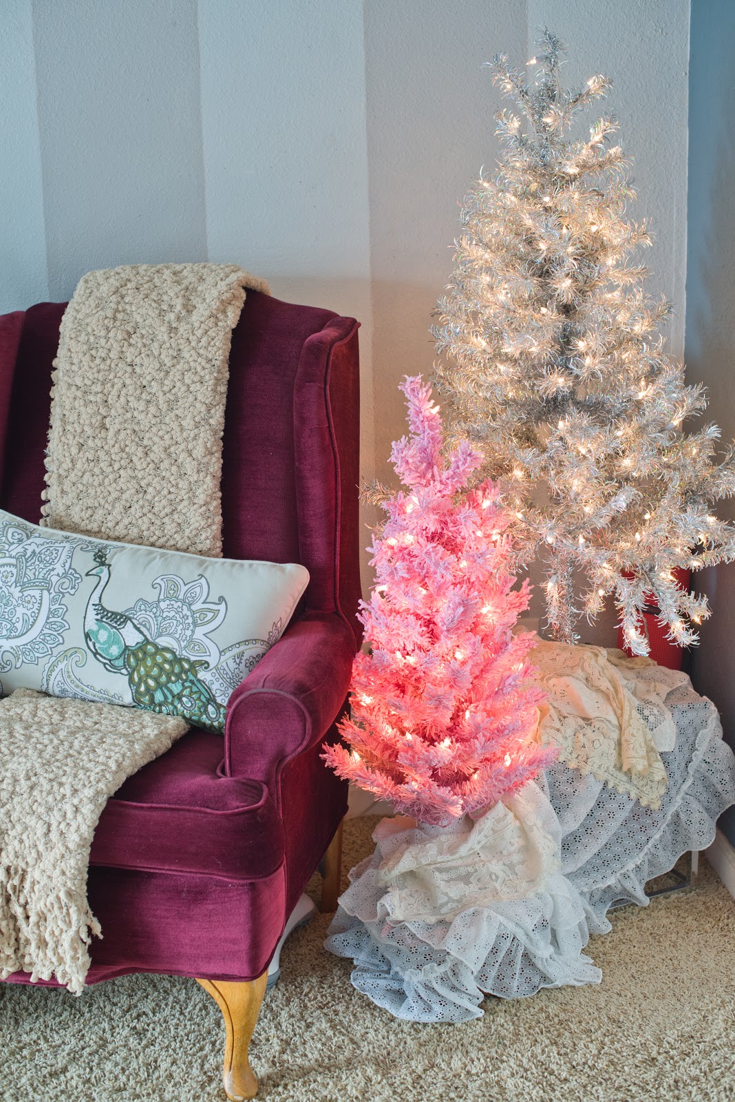 Domestic Fashionista: Our Colorful + Layered Christmas Tree